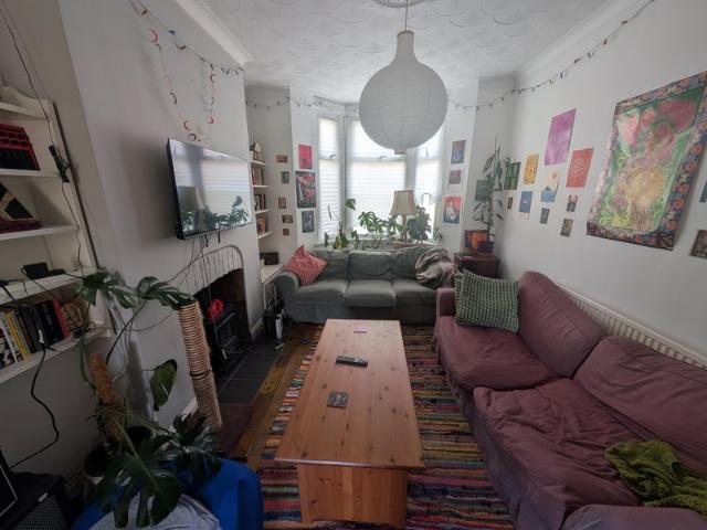 Room at Monmouth Street, Cardiff
