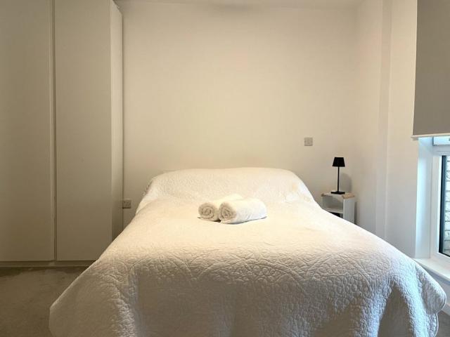 Room at Monarch Square, Greater London
