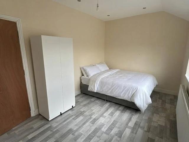 Room at Monks Park, Greater London