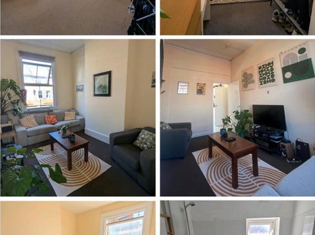 Room at Monsell Road, Greater London