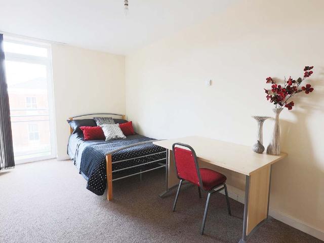 Room at Montgomery Terrace Road, Sheffield