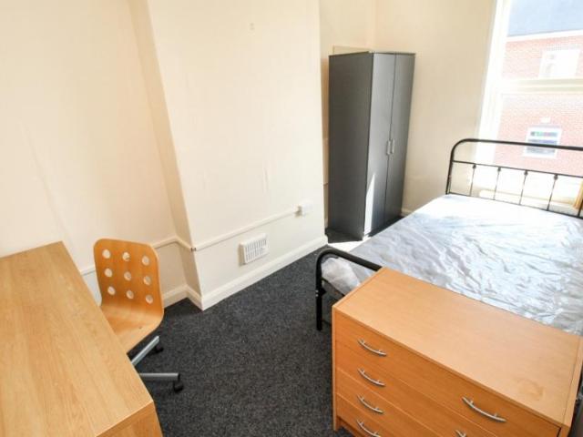Room at Montpelier Road, Nottingham