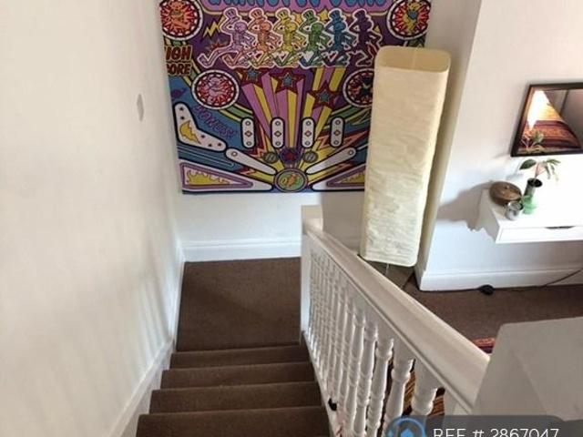 Room at Montrell Road, Greater London