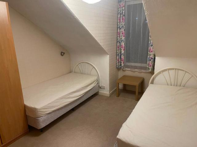 Room at Montrose Street, Clydebank