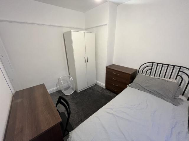 Room at Monyhull Hall Road, Birmingham