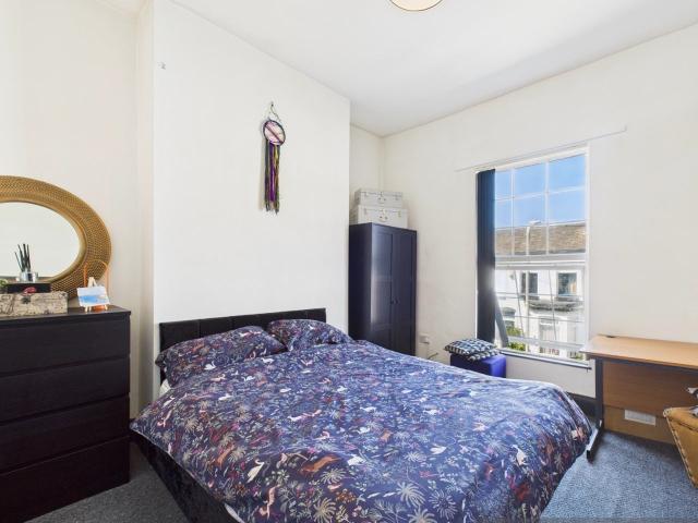 Room at Moscow Drive, Liverpool