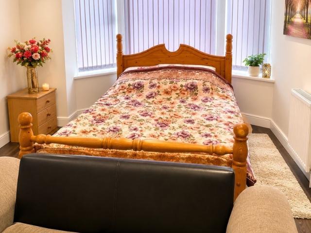 Room at Moss Bank, Manchester