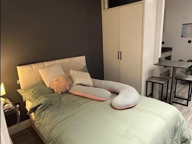Room at Mornington Close, Greater London