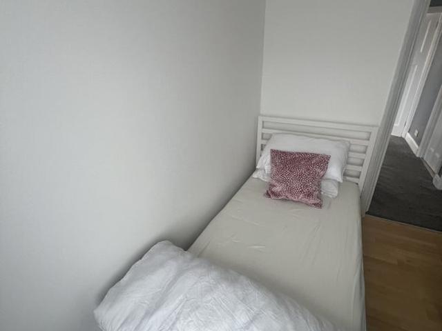 Room at Mornington Crescent, Greater London