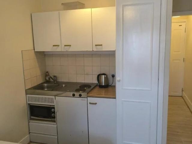 Room at Mornington Road, Greater London