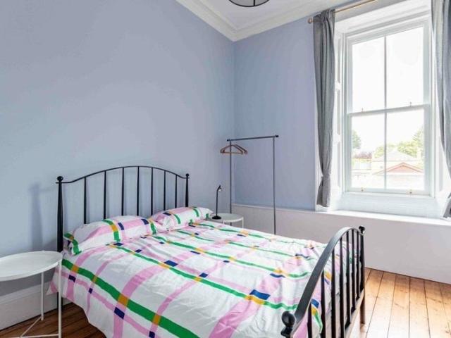 Room at Morningside Road, City of Edinburgh