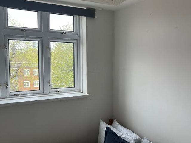 Room at Morant Street, Greater London