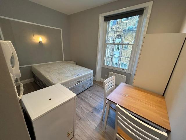 Room at Moreton Street, City of Westminster