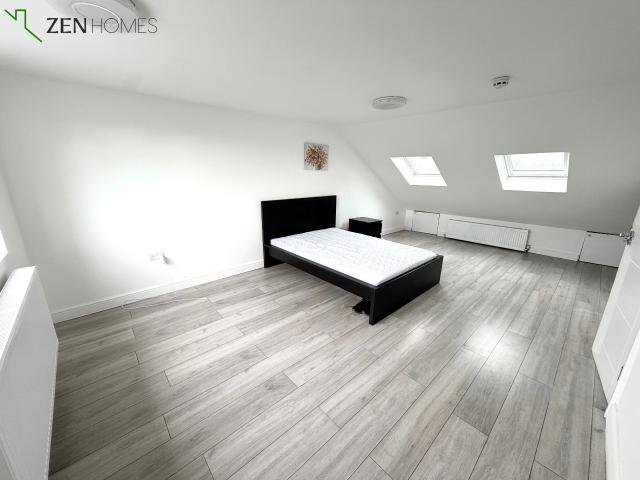 Room at Morecambe Terrace, Greater London