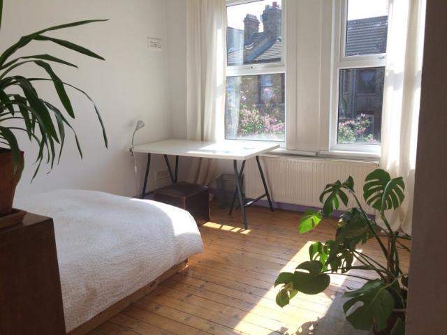 Room at Morieux Road, Greater London