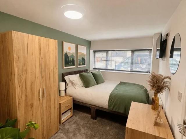 Room at Moriston Close, Corby