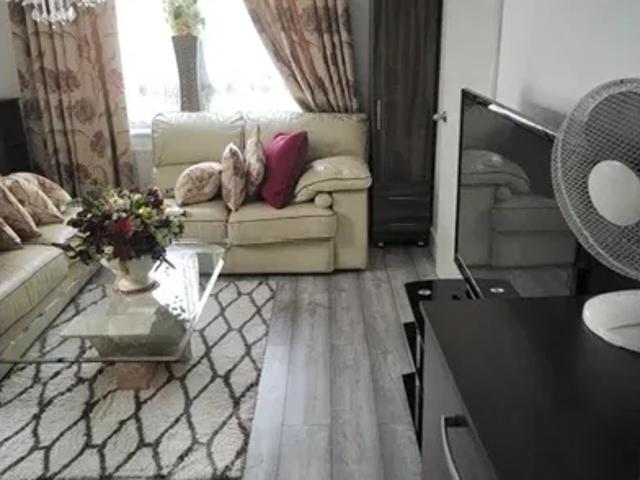 Room at Morrison Road, Greater London