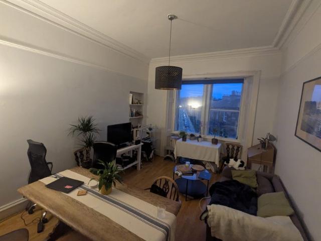 Room at Morrison Street, City of Edinburgh