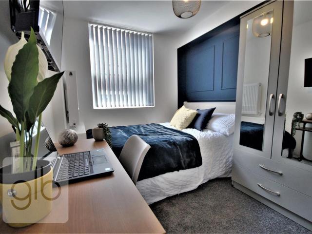 Room at Mowbray Street, Coventry