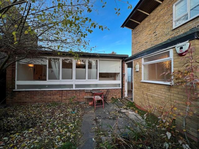Room at Mottingham Lane, Greater London