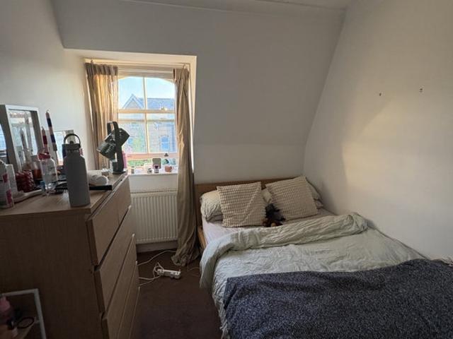 Room at Mount Ephraim Road, Greater London