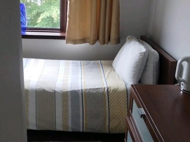 Room at Moxhull Road, Metropolitan Borough of Solihull