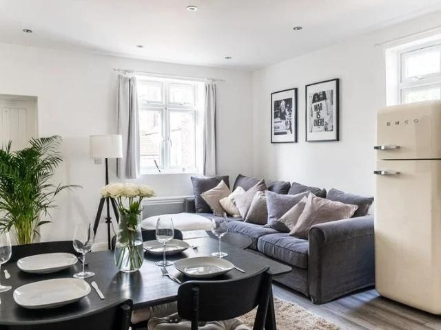 Room at Nursery Road, Greater London