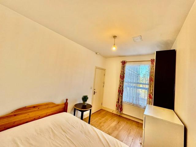 Room at Nags Head Road, Greater London