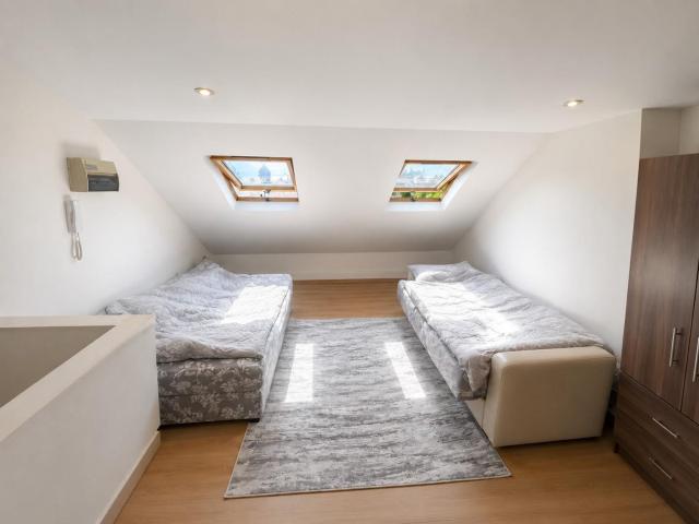 Room at Nags Head Road, Greater London