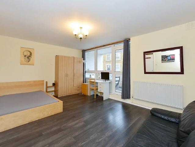 Room at Nash Street, Greater London