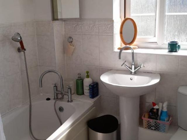 Room at Narel Sharpe Close, Sandwell