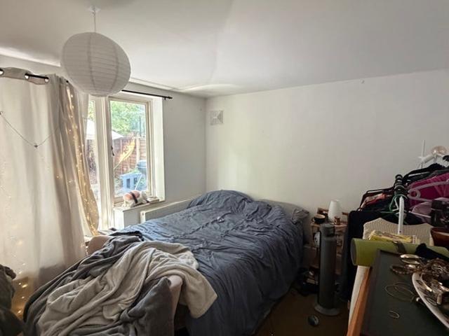 Room at Narford Road, Greater London