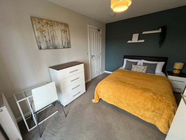 Room at Navigators Road, Birmingham