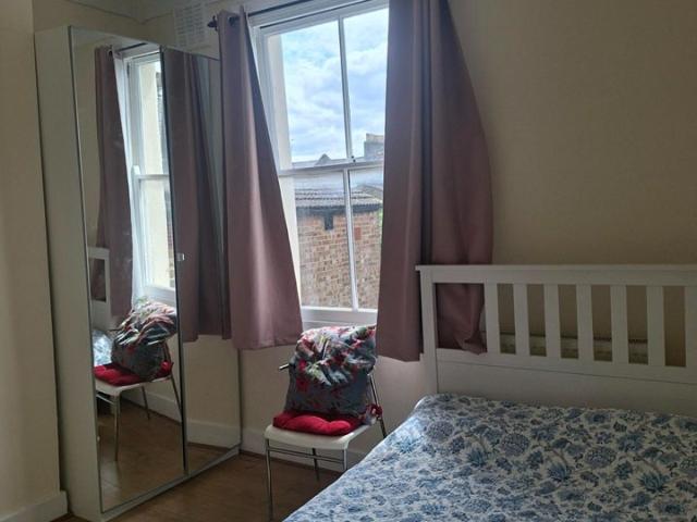 Room at Naylor Road, Greater London