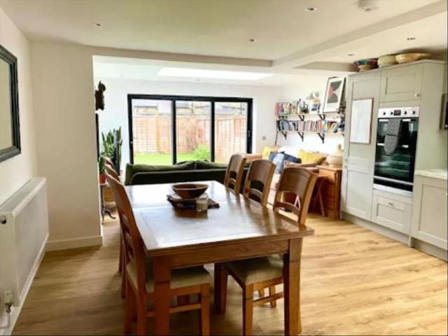 Room at Naylor Road, Greater London