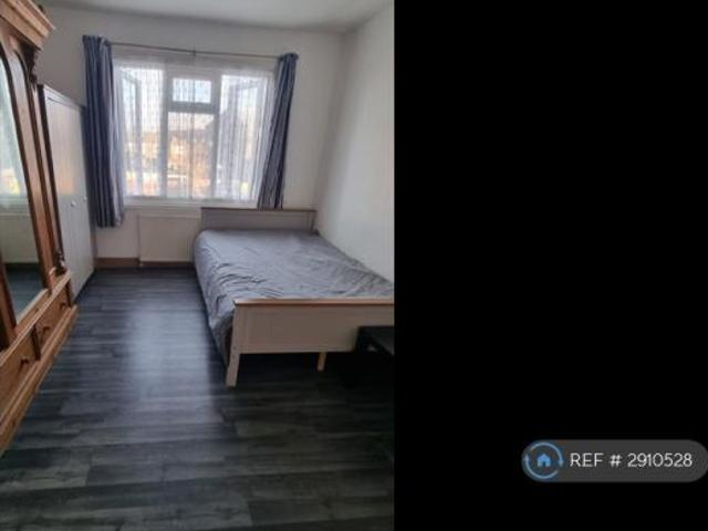 Room at Nelson Road, Greater London