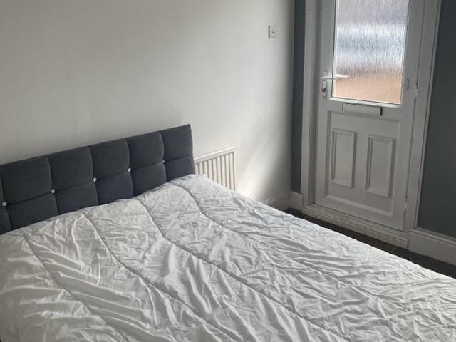 Room at Nelson Road, Ipswich