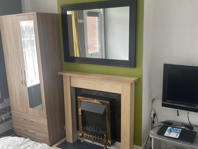 Room at Nelson Road, Ipswich