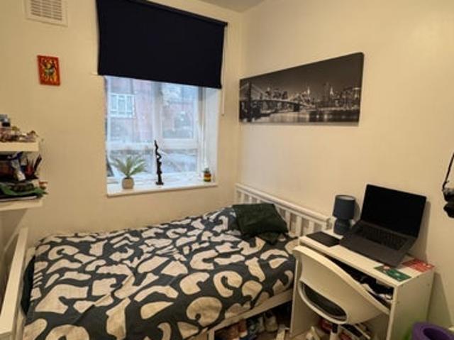 Room at Nelson's Row, Greater London