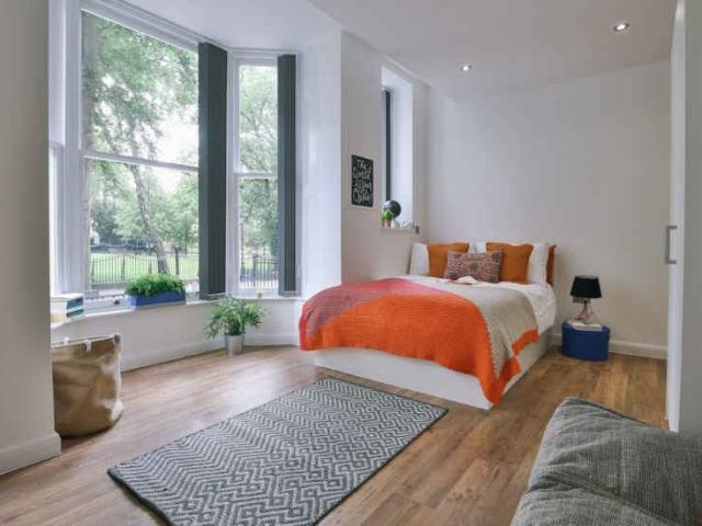 Room at New Walk, Leicester