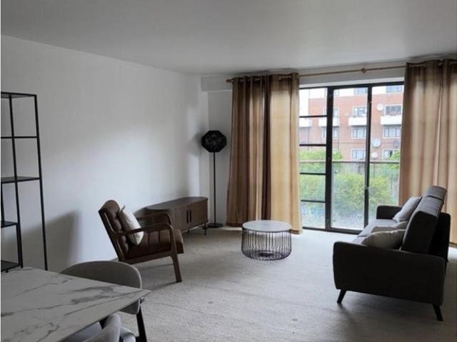 Room at New Wharf Road, Greater London
