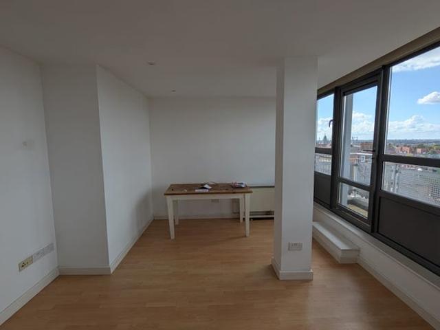 Room at New Park Road, Greater London