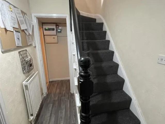 Room at New Road, Dudley