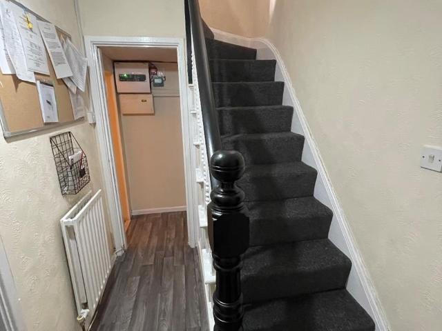 Room at New Road, Dudley