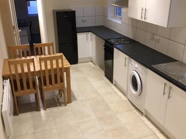 Room at New Road, Portsmouth