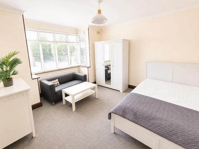 Room at Newmarket Road, Cambridge