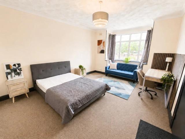 Room at Newmarket Road, Cambridge