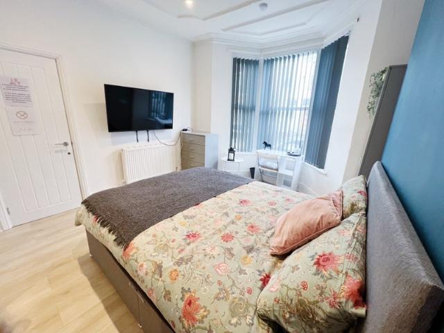Room at Newcombe Street, Liverpool
