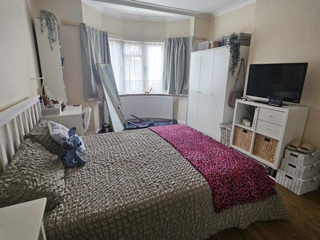 Room at Newcome Gardens, Greater London