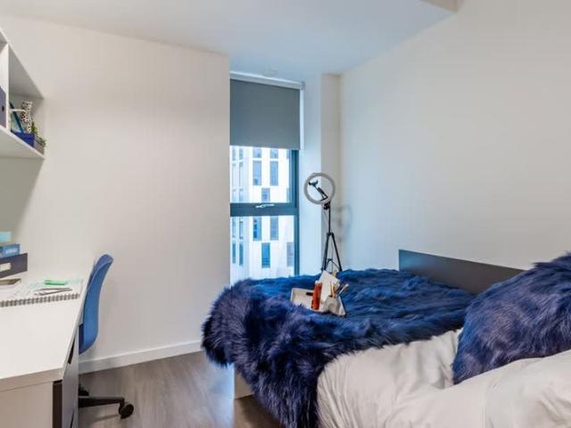 Room at Newland Court, London